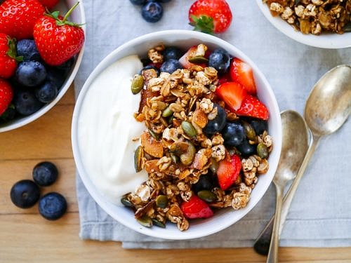 Crispy Puffed Buckwheat Toasted Muesli - Nourish Everyday